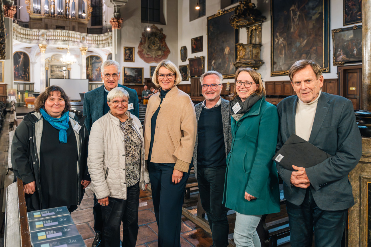 Sanierung von Heilig-Kreuz: Gemeinde will 2,2 Millionen Euro einwerben ...